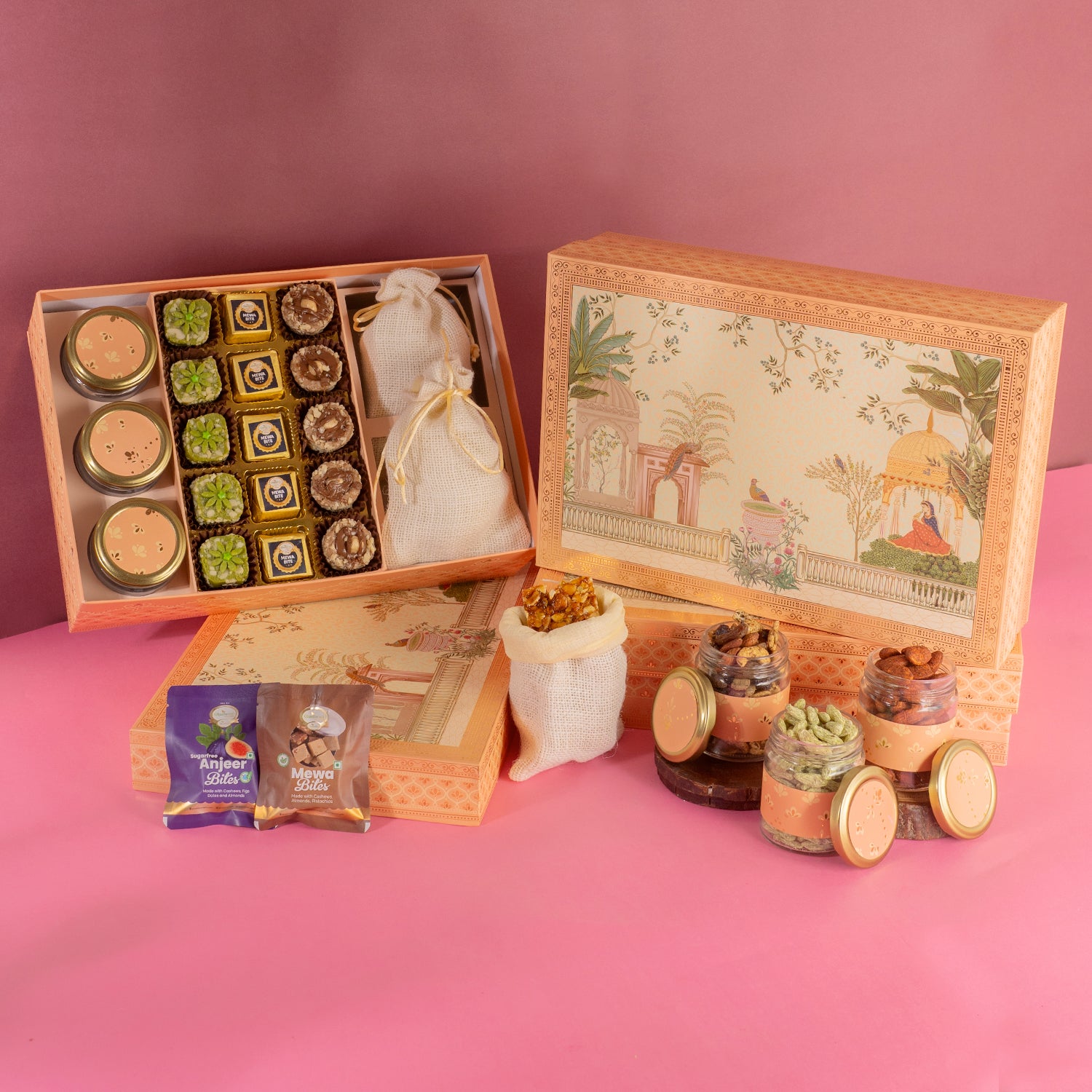 Raja Rani print wedding Bhaji box|wedding boxes|wedding Hampers|namkee ...